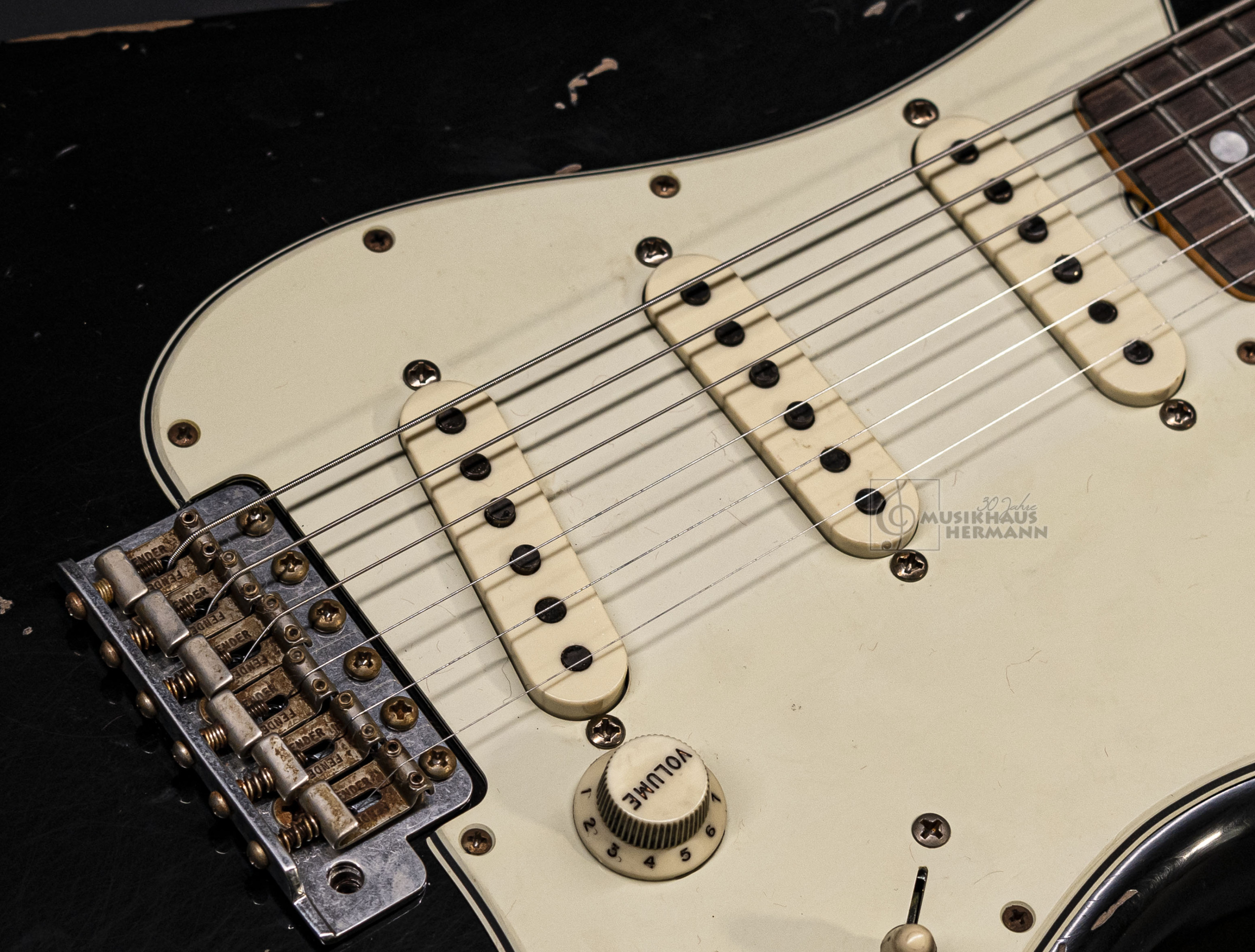 Fender CS Michael Landau 1968 Stratocaster Black