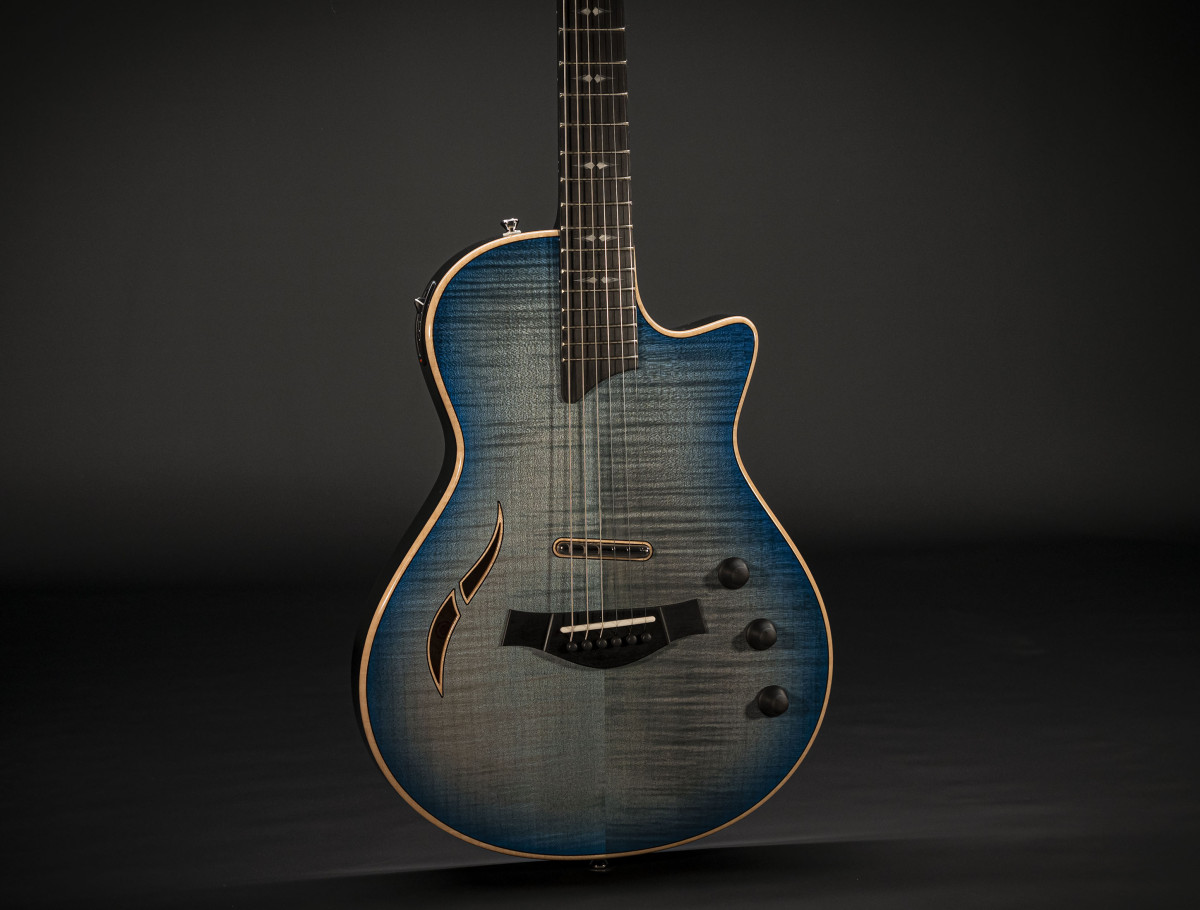 Taylor T5z Pro Harbor Blue | Musikhaus Hermann