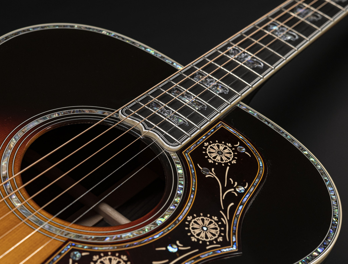 Gibson SJ-200 Monarch Mastershop Rosewood Triple Sunburst