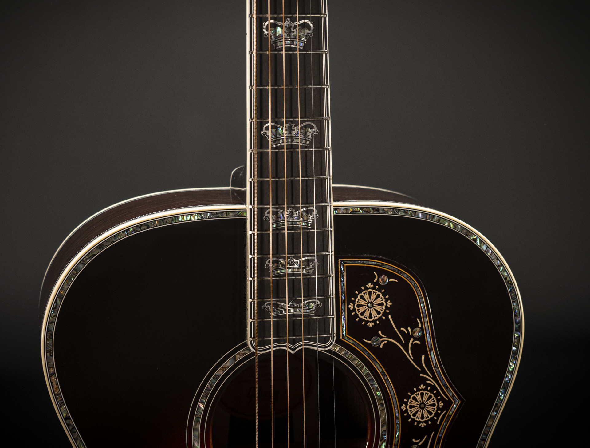 Gibson SJ-200 Monarch Mastershop Rosewood Triple Sunburst